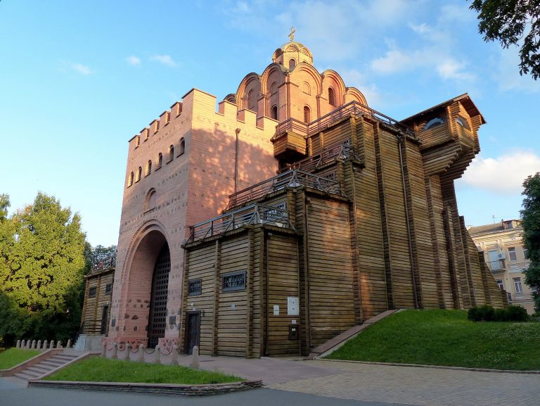 #UkraineExplained: Discovering Ukrainian Architecture | UACRISIS.ORG