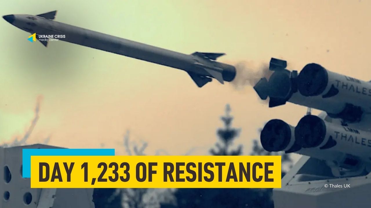 Day 1,233: Ukraine, UK sign historic deal to supply Ukraine with 5,000 ...